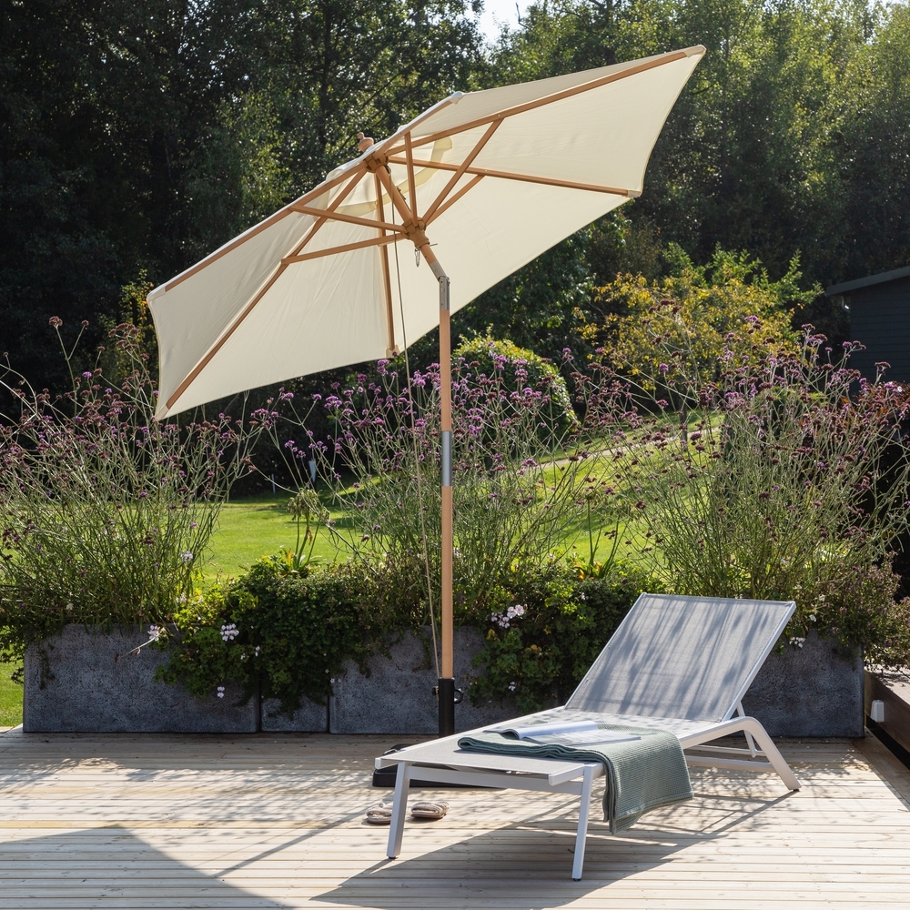 Corypho parasoll - Natur/Hvit - 1395,- - Parasoller - Trendrom.no