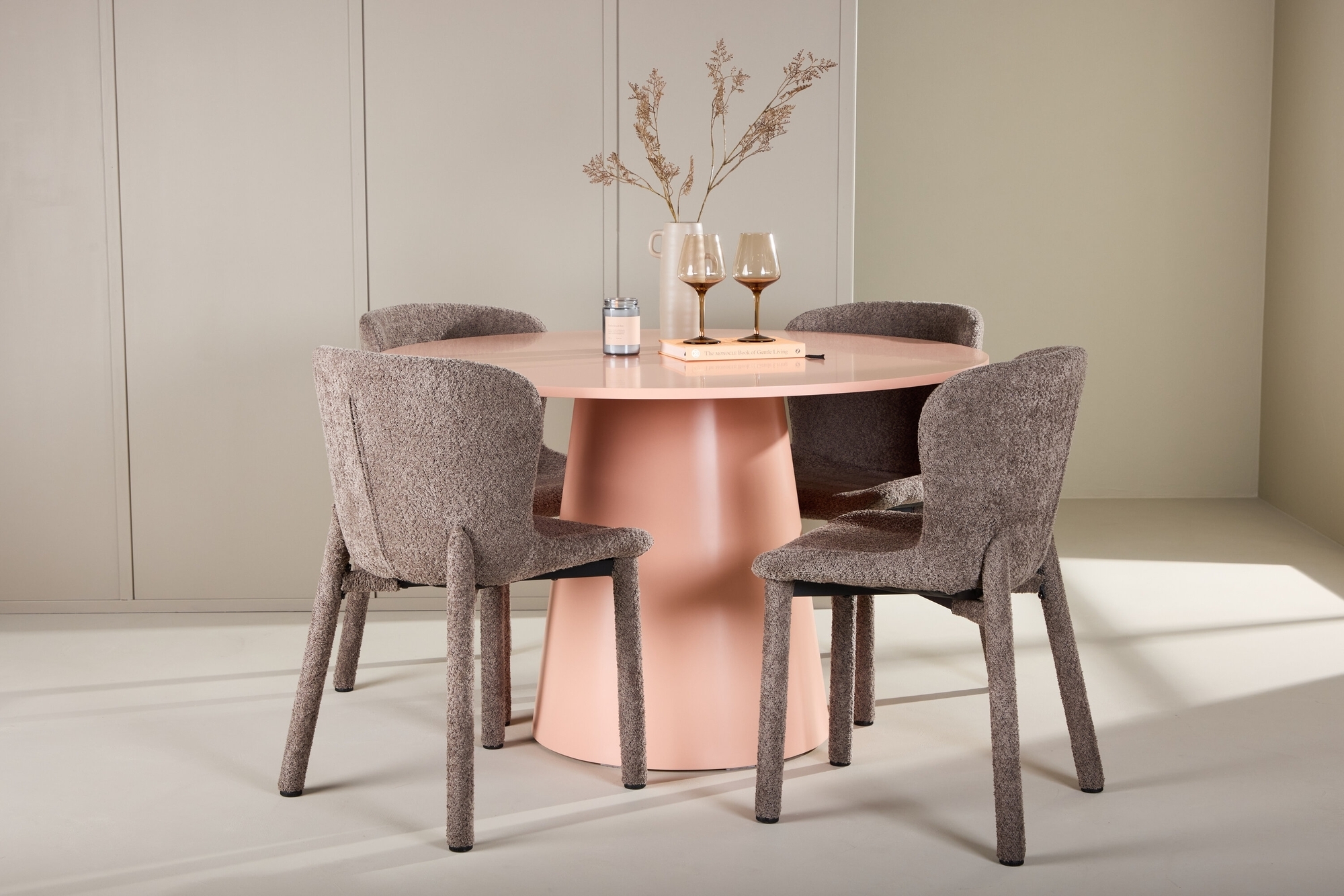 Spisebord Lanzo med 4 Astoria stoler - Beige/rosa/brun + 4.00 x ...