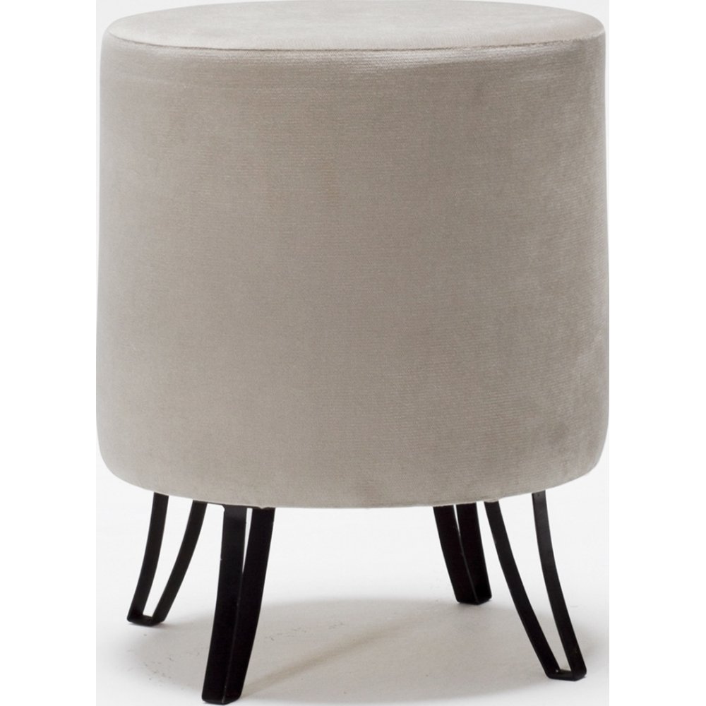 Carmen puff - Kremhvit - 1395,- - Sittepuffer - Trendrom.no